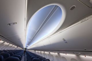 Air Berlin übernimmt erste Boeing 737-700 mit Sky Interior