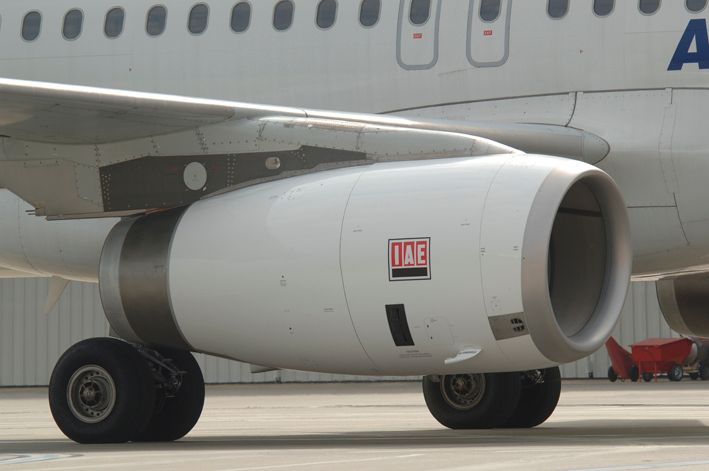 Iae V2500 Engine Sanad, Asiana Airlines Extend V2500 Engine