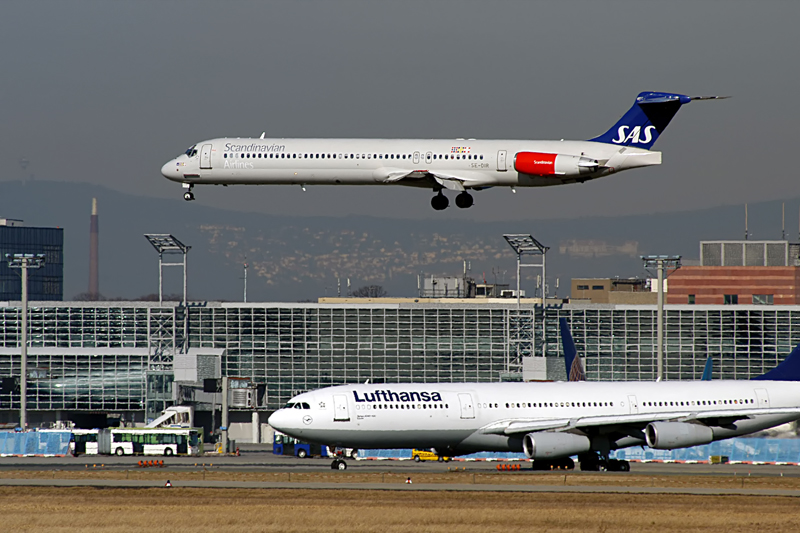 SAS zum letzten Mal mit MD80 in Frankfurt