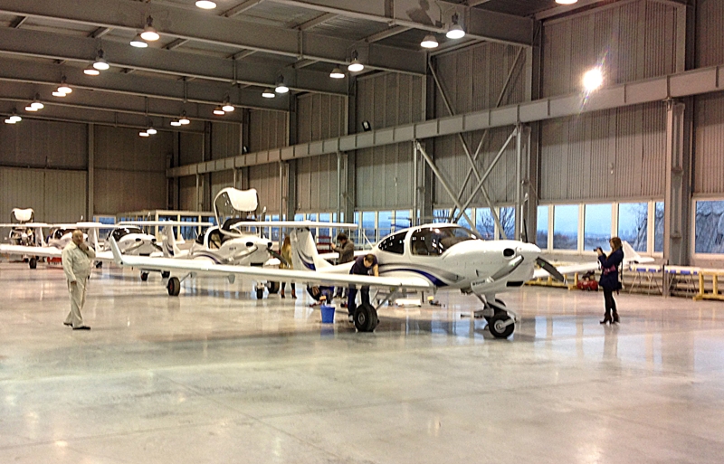 Diamond liefert 117 DA-40 Trainer nach Russland