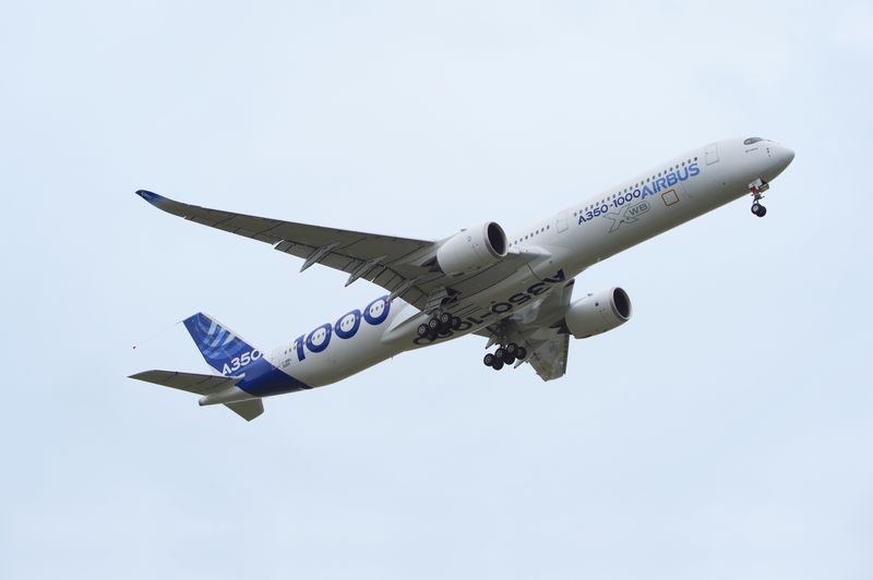 Starlux Airlines greift Eva Air mit 17 Airbus A350 an